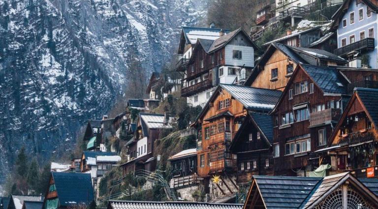 The 8 Most Unusual Towns in the world - InPeaks