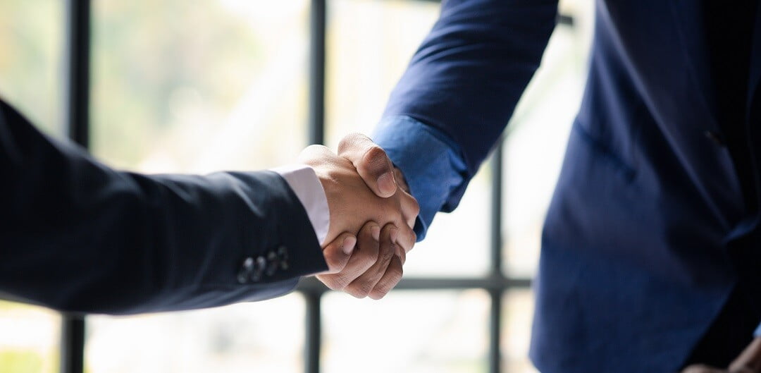 Mastering Negotiation: Strategies for Sales Team Leadership - InPeaks